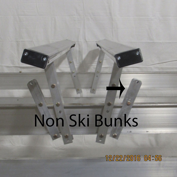 12′ Standard Vinyl Bunks – Midwest Marine Supplies
