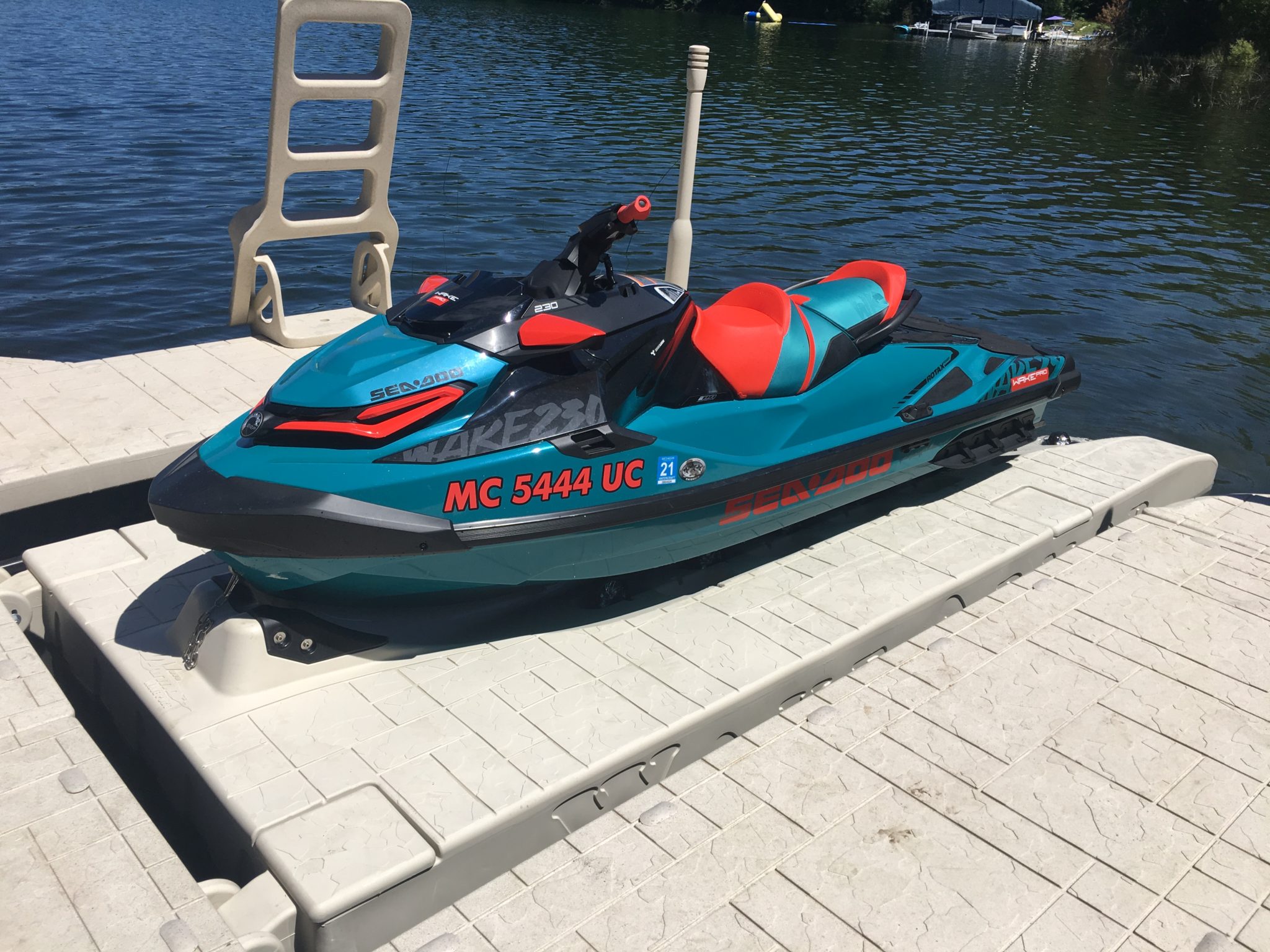 PWC Lifts – Midwest Marine Supplies